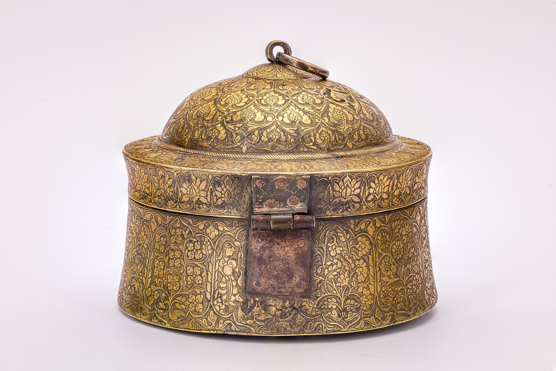 Engraved Container | MasterArt