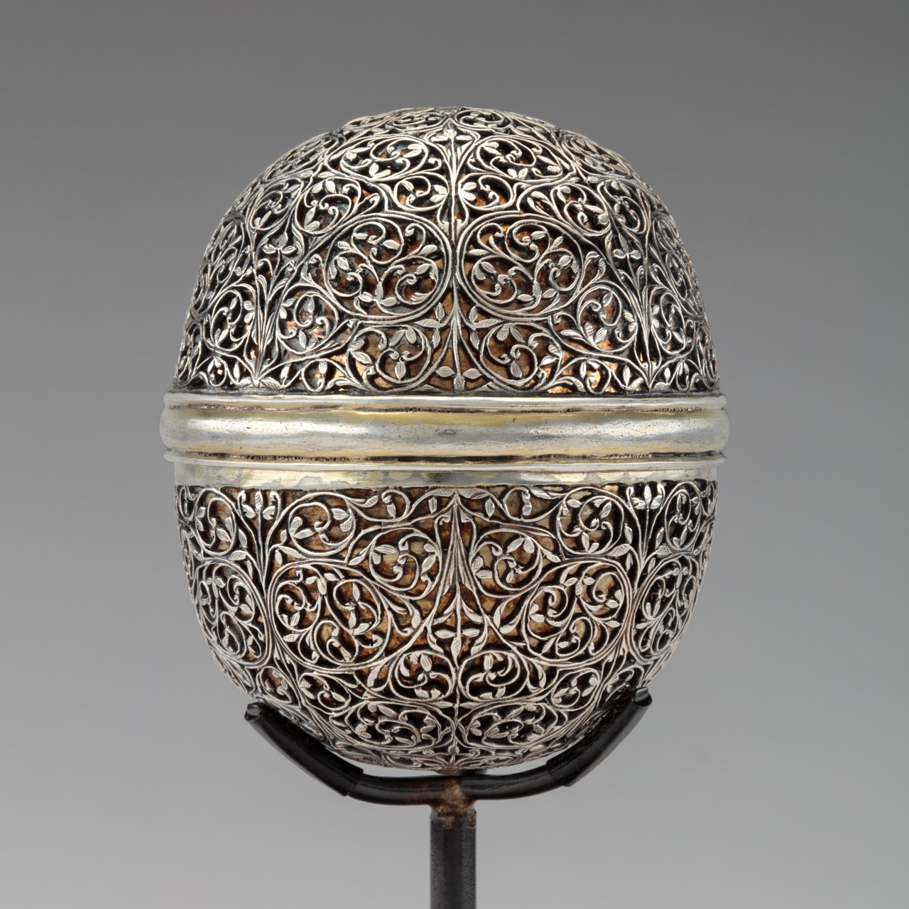 Silver Container (Bezoar or Goa Stone) | MasterArt