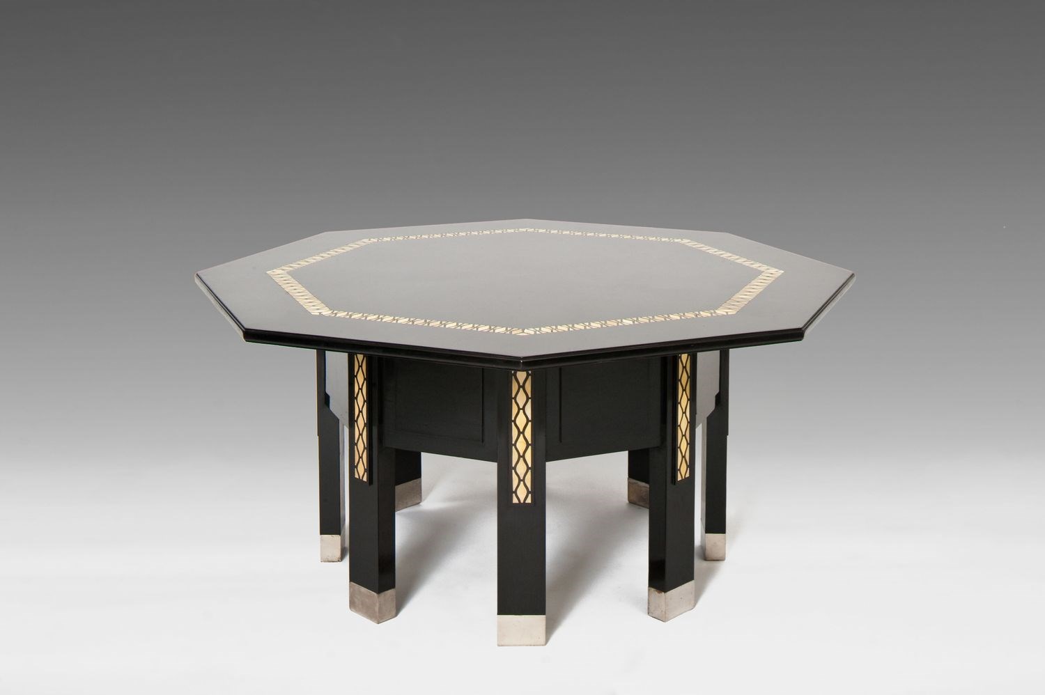 Alfred Keller - EIGHT-LEGGED TABLE FOR THE 22nd HAGENBUND EXHIBITION IN ...